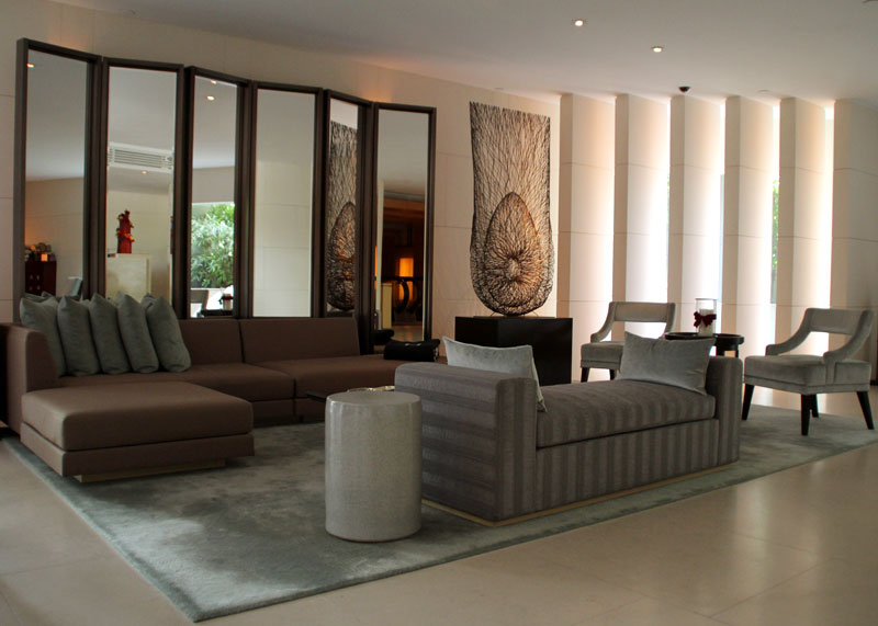 Third floor lobby at The Upper House, Hong Kong | Alain Gayot Photos ...